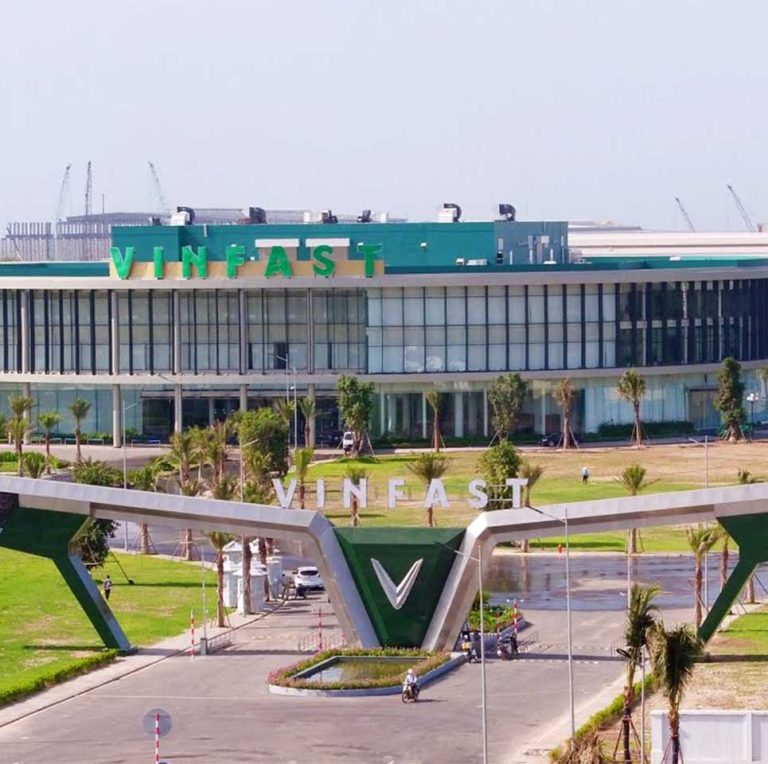 INDUSTRY – Steel Builder